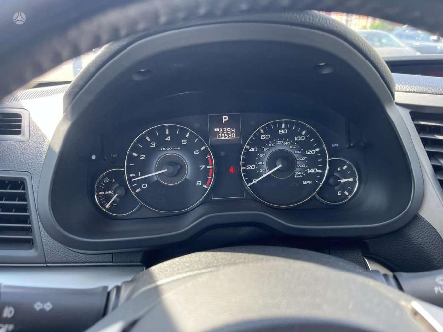Blue Subaru Outback 2010 in Klaipeda, with an engine capacity of 2.46 L and mileage of 279 thousand km for 2550 €, photo 12 on AUTOMOTO.COM.LV