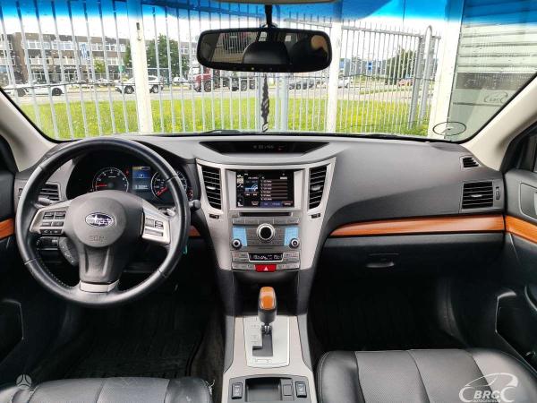 Blue Subaru Outback 2014 in Klaipeda, with an engine capacity of 3.63 L and mileage of 216 thousand km for 7300 €, photo 5 on AUTOMOTO.COM.LV
