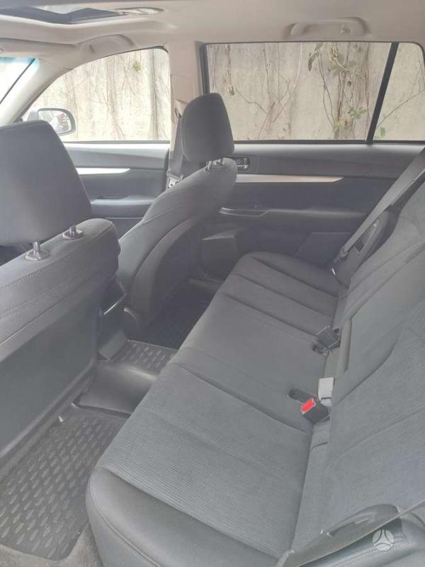 Blue Subaru Outback 2014 in Vilnius, with an engine capacity of 2.46 L and mileage of 232 thousand km for 2450 €, photo 8 on AUTOMOTO.COM.LV