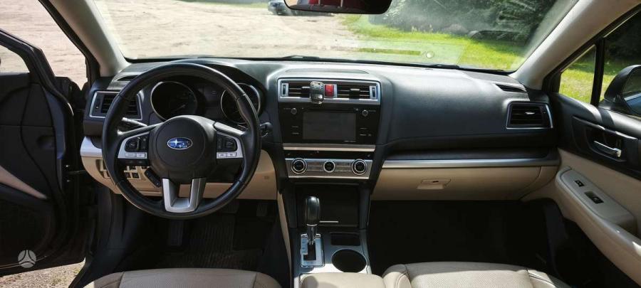 Blue Subaru Outback 2017 in Vilnius, with an engine capacity of 2.46 L and mileage of 198 thousand km for 14000 €, photo 12 on AUTOMOTO.COM.LV