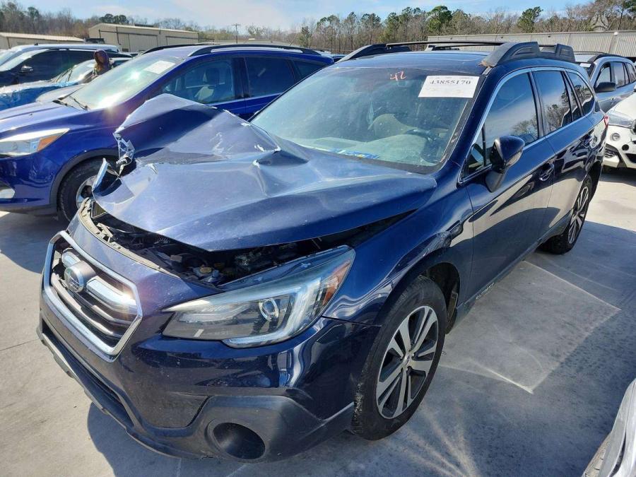 Blue Subaru Outback 2018 in Vilnius, with an engine capacity of 3.60 L and mileage of 188 thousand km for 8200 €, photo 1 on AUTOMOTO.COM.LV