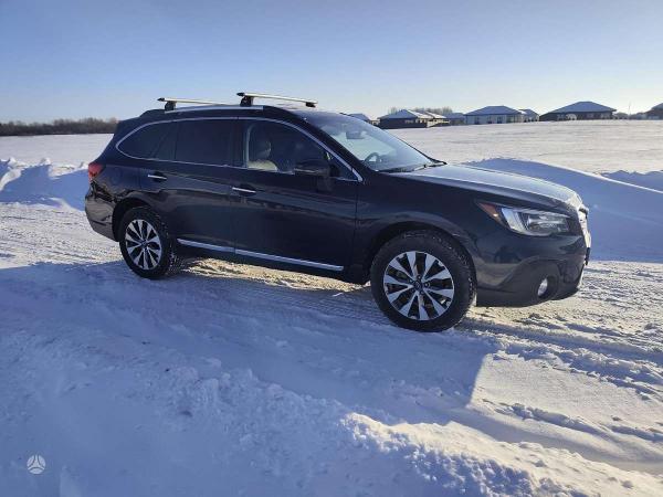 Blue Subaru Outback 2018 in Klaipeda, with an engine capacity of 3.60 L and mileage of 103 thousand km for 15900 €, photo 1 on AUTOMOTO.COM.LV
