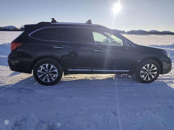 Blue Subaru Outback 2018 in Klaipeda, with an engine capacity of 3.60 L and mileage of 103 thousand km for 15900 €, photo 3 on AUTOMOTO.COM.LV