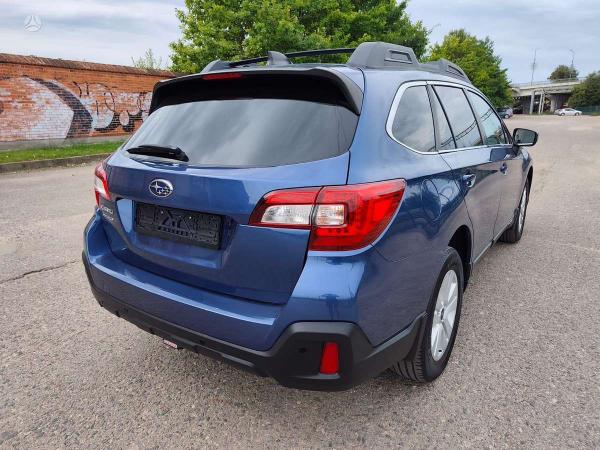 Blue Subaru Outback 2019 in Siauliai, with an engine capacity of 2.50 L and mileage of 129 thousand km for 13900 €, photo 5 on AUTOMOTO.COM.LV