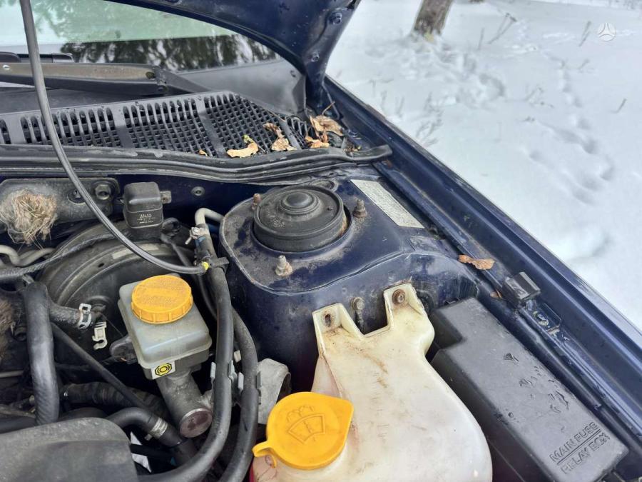 Blue Subaru Outback 2002 in Vilnius, with an engine capacity of 3.00 L and mileage of 267 thousand km for 1950 €, photo 40 on AUTOMOTO.COM.LV