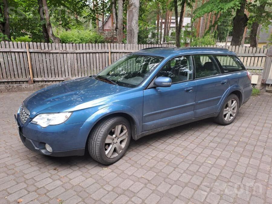 Синий Субару Аутбек 2007 в Рига, объемом двигателя 2.50 л и пробегом 185 тыс. км за 900 €, фото 3 на AUTOMOTO.COM.LV