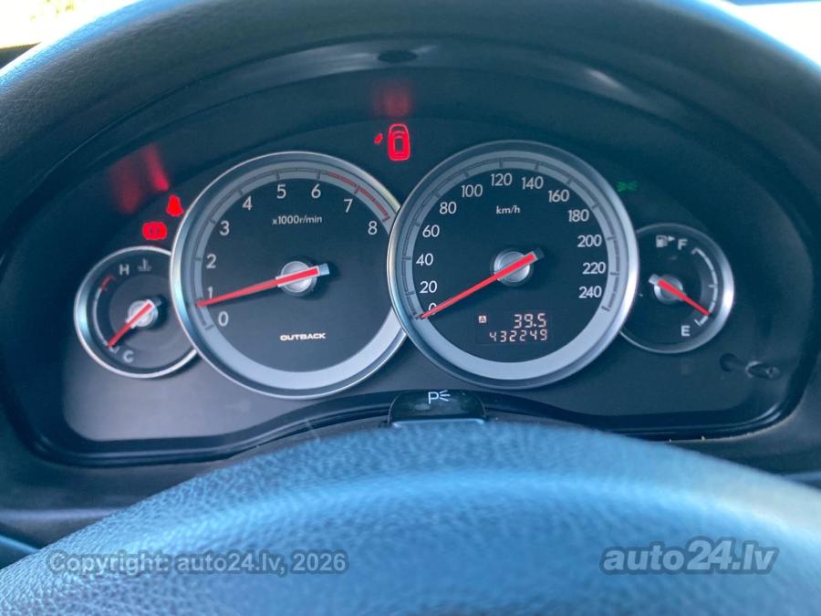 Zils Subaru Outback 2004 Veru, ar dzinēja tilpumu 2.50 L un nobraukumu 432 tūkst. km par 1200 €, foto 4 vietnē AUTOMOTO.COM.LV