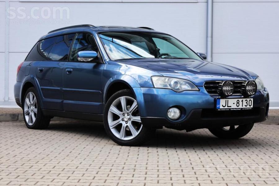Blue Subaru Outback 2004 in Riga, with an engine capacity of 2.50 L and mileage of 0 thousand km for 1995 €, photo 3 on AUTOMOTO.COM.LV