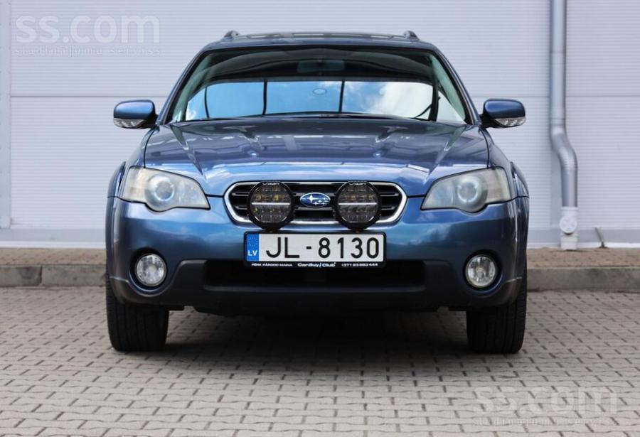 Blue Subaru Outback 2004 in Riga, with an engine capacity of 2.50 L and mileage of 0 thousand km for 1995 €, photo 4 on AUTOMOTO.COM.LV