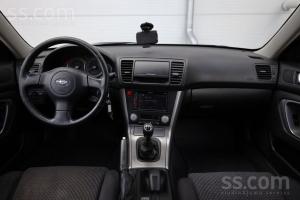 Blue Subaru Outback 2004 in Riga, with an engine capacity of 2.50 L and mileage of 0 thousand km for 1995 €, photo 8 on AUTOMOTO.COM.LV