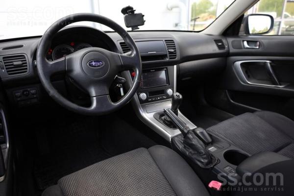Zils Subaru Outback 2004 Rīga, ar dzinēja tilpumu 2.50 L un nobraukumu 0 tūkst. km par 1995 €, foto 8 vietnē AUTOMOTO.COM.LV
