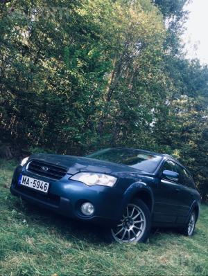 Blue Subaru Outback 2005 in Cesis, with an engine capacity of 2.50 L and mileage of 453 thousand km for 1200 €, photo 4 on AUTOMOTO.COM.LV