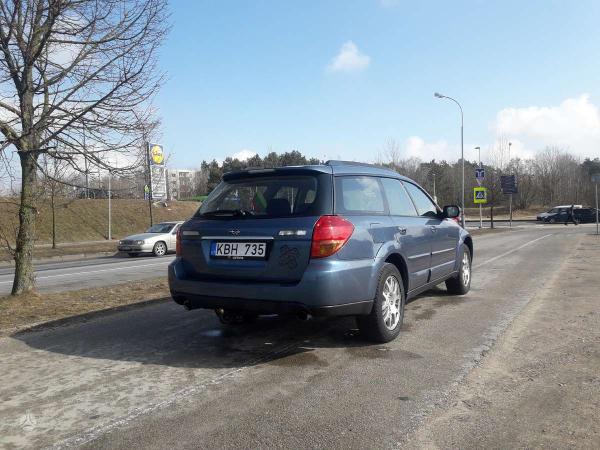Blue Subaru Outback 2005 in Vilnius, with an engine capacity of 2.46 L and mileage of 243 thousand km for 2200 €, photo 2 on AUTOMOTO.COM.LV