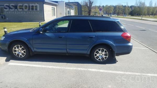 Zils Subaru Outback 2005 Valmiera, ar dzinēja tilpumu 2.50 L un nobraukumu 302 tūkst. km par 1600 €, foto 4 vietnē AUTOMOTO.COM.LV