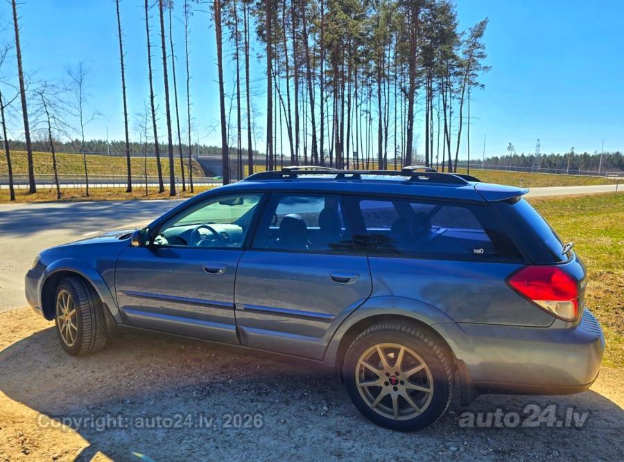 Zils Subaru Outback 2006 Rīga, ar dzinēja tilpumu 2.50 L un nobraukumu 156 tūkst. km par 3700 €, foto 7 vietnē AUTOMOTO.COM.LV