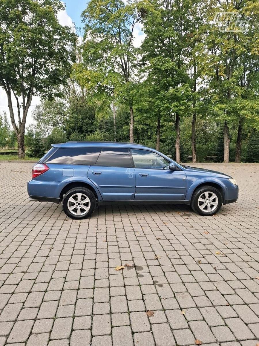 Blue Subaru Outback 2006 in Vilnius, with an engine capacity of 2.50 L and mileage of 483 thousand km for 2200 €, photo 4 on AUTOMOTO.COM.LV