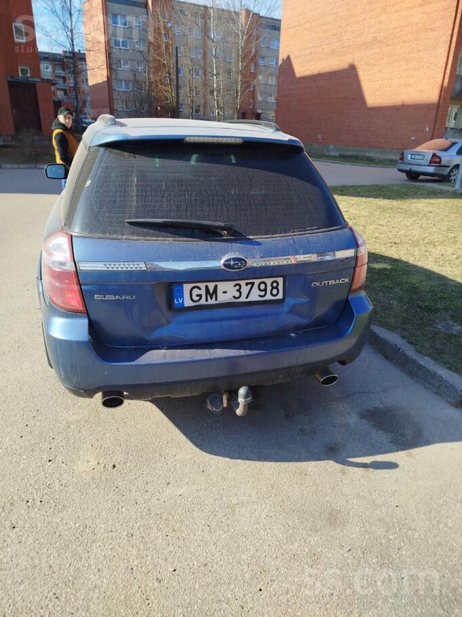 Zils Subaru Outback 2007 Krāslava, ar dzinēja tilpumu 3.00 L un nobraukumu 273 tūkst. km par 600 €, foto 4 vietnē AUTOMOTO.COM.LV