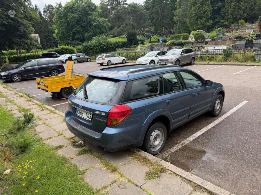 Blue Subaru Outback 2007 in Vilnius, with an engine capacity of 0.00 L and mileage of 290 thousand km for 1500 €, photo 9 on AUTOMOTO.COM.LV