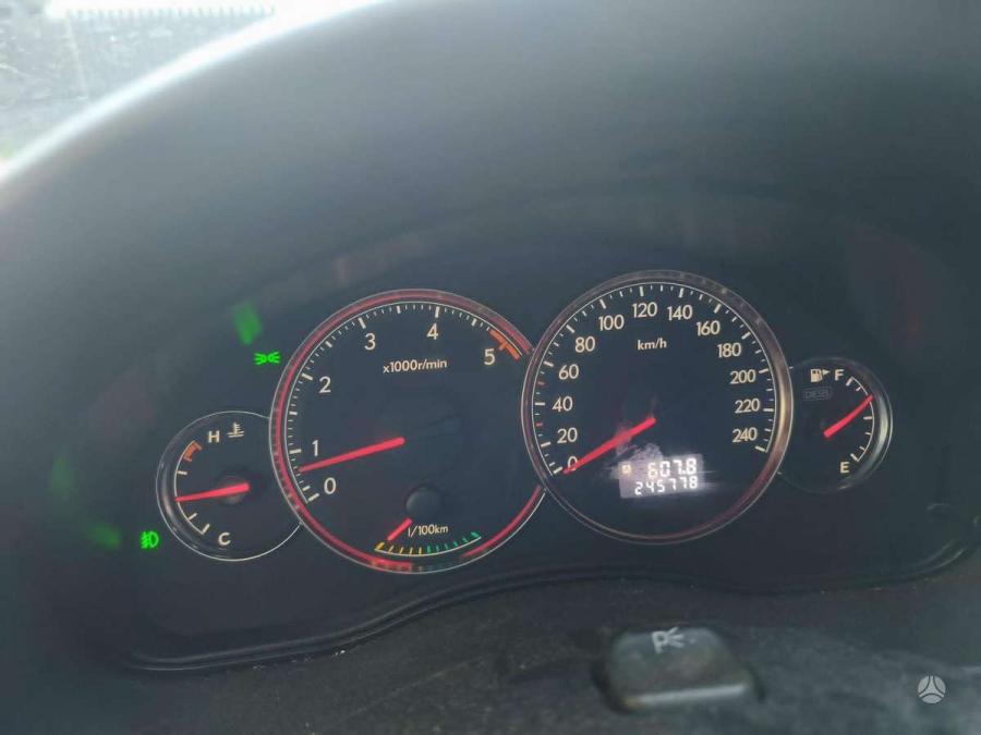 Zils Subaru Outback 2009 Viļņa, ar dzinēja tilpumu 2.00 L un nobraukumu 246 tūkst. km par 2666 €, foto 5 vietnē AUTOMOTO.COM.LV