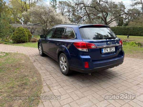 Zils Subaru Outback 2010 Tallina, ar dzinēja tilpumu 2.00 L un nobraukumu 336 tūkst. km par 3500 €, foto 7 vietnē AUTOMOTO.COM.LV