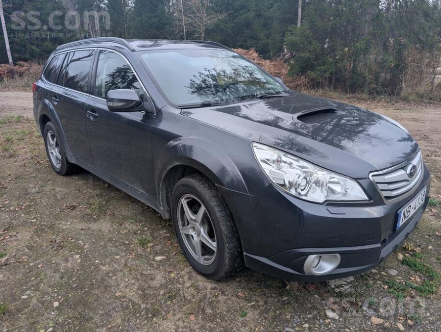 Синий Субару Аутбек 2010 в Юрмала, объемом двигателя 2.00 л и пробегом 279 тыс. км за 3100 €, фото 3 на AUTOMOTO.COM.LV