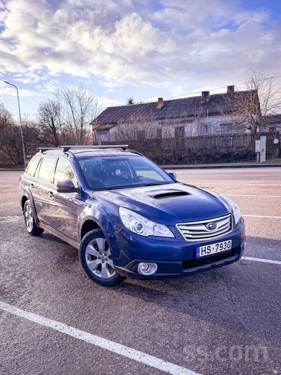 Zils Subaru Outback 2011 Kuldīga, ar dzinēja tilpumu 2.00 L un nobraukumu 314 tūkst. km par 4200 €, foto 1 vietnē AUTOMOTO.COM.LV