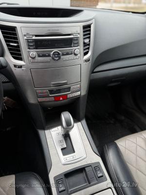 Zils Subaru Outback 2011 Tartu, ar dzinēja tilpumu 2.50 L un nobraukumu 220 tūkst. km par 3900 €, foto 12 vietnē AUTOMOTO.COM.LV