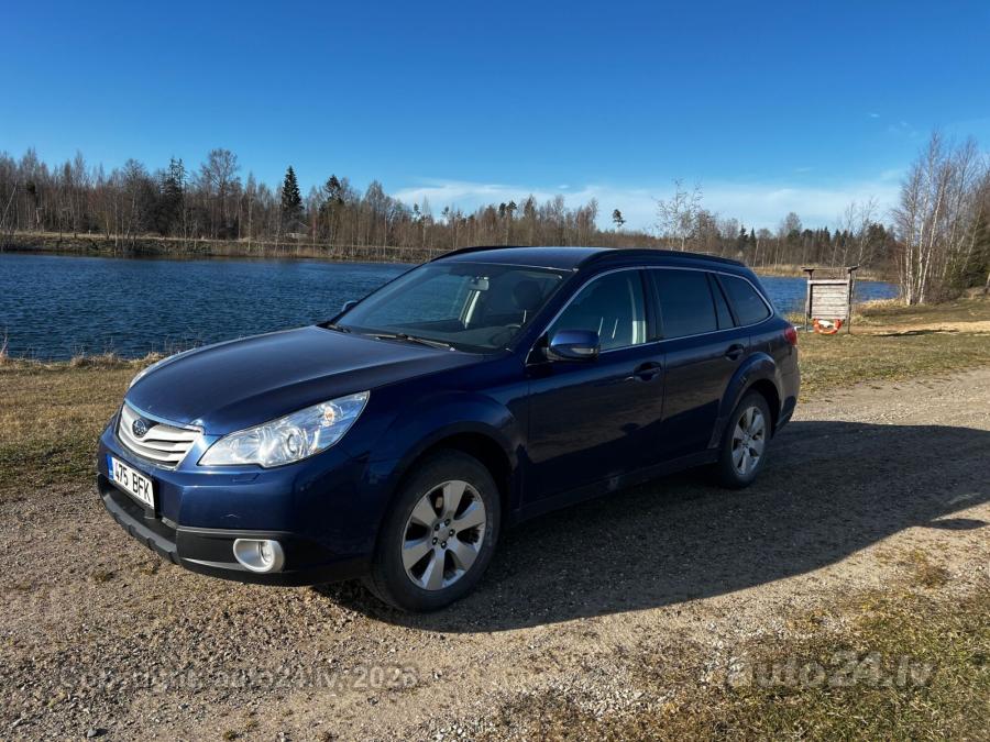 Zils Subaru Outback 2011 Paide, ar dzinēja tilpumu 2.50 L un nobraukumu 243 tūkst. km par 3999 €, foto 3 vietnē AUTOMOTO.COM.LV