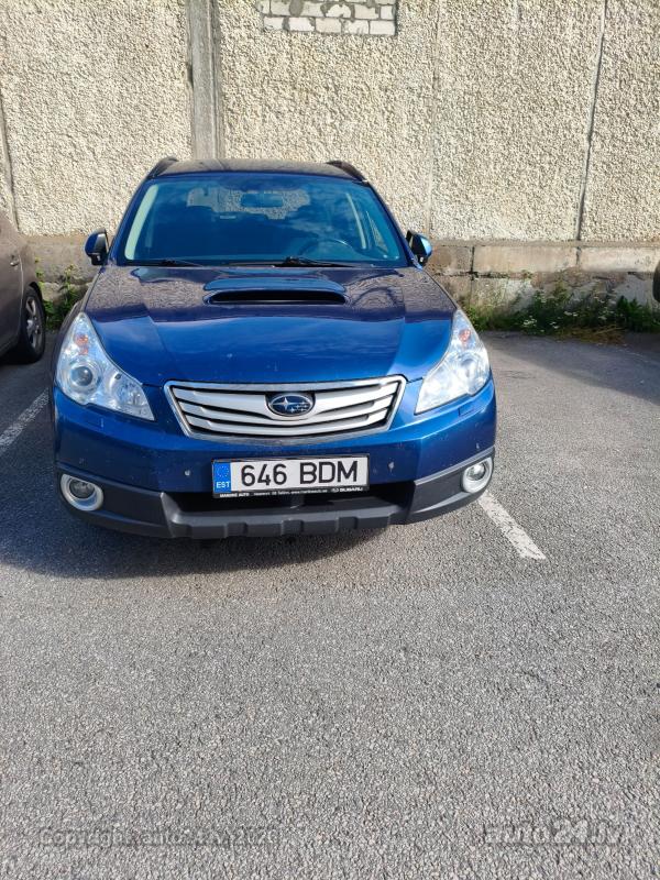 Blue Subaru Outback 2011 in Tallinn, with an engine capacity of 2.00 L and mileage of 232 thousand km for 2000 €, photo 1 on AUTOMOTO.COM.LV