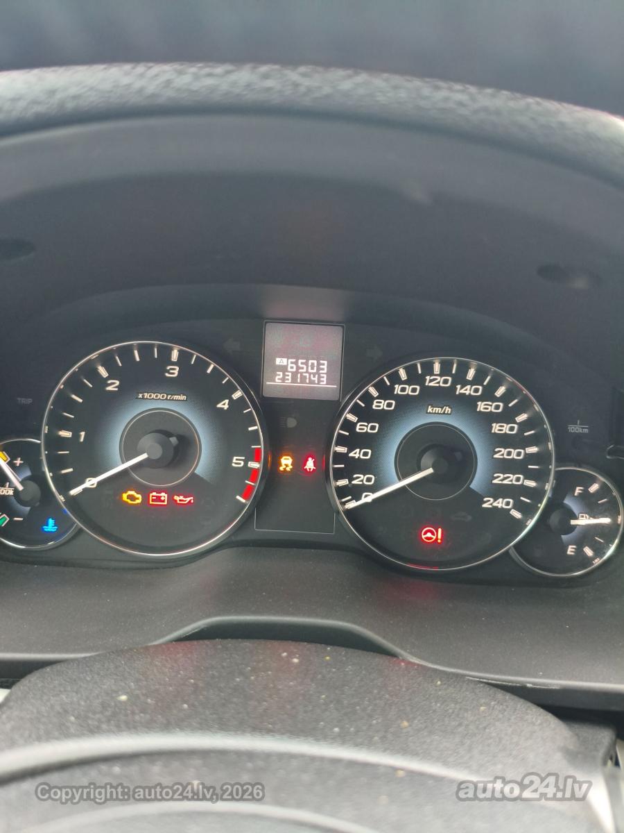 Zils Subaru Outback 2011 Tallina, ar dzinēja tilpumu 2.00 L un nobraukumu 232 tūkst. km par 2000 €, foto 10 vietnē AUTOMOTO.COM.LV