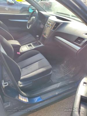 Zils Subaru Outback 2011 Tallina, ar dzinēja tilpumu 2.00 L un nobraukumu 232 tūkst. km par 2000 €, foto 13 vietnē AUTOMOTO.COM.LV