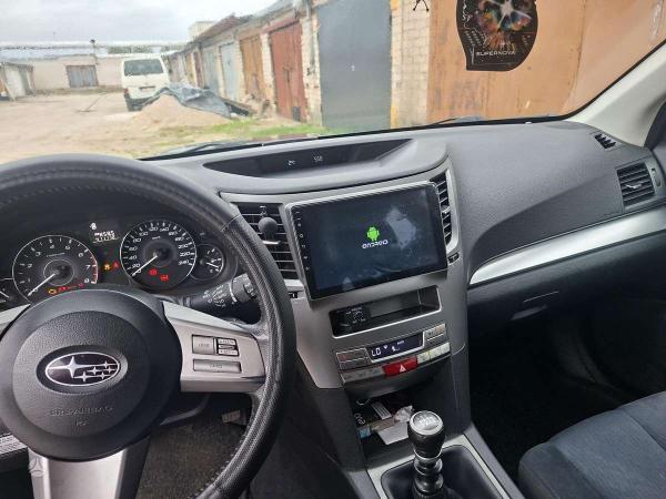 Blue Subaru Outback 2011 in Panevezys, with an engine capacity of 2.46 L and mileage of 411 thousand km for 4500 €, photo 5 on AUTOMOTO.COM.LV