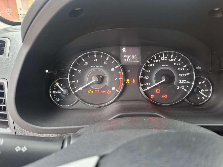Blue Subaru Outback 2011 in Panevezys, with an engine capacity of 2.46 L and mileage of 411 thousand km for 4500 €, photo 6 on AUTOMOTO.COM.LV
