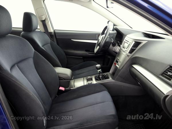 Blue Subaru Outback 2012 in Tallinn, with an engine capacity of 2.00 L and mileage of 377 thousand km for 2199 €, photo 6 on AUTOMOTO.COM.LV