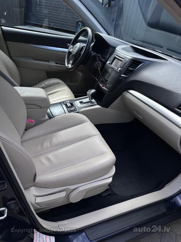 Zils Subaru Outback 2013 Tallina, ar dzinēja tilpumu 2.00 L un nobraukumu 287 tūkst. km par 4995 €, foto 6 vietnē AUTOMOTO.COM.LV