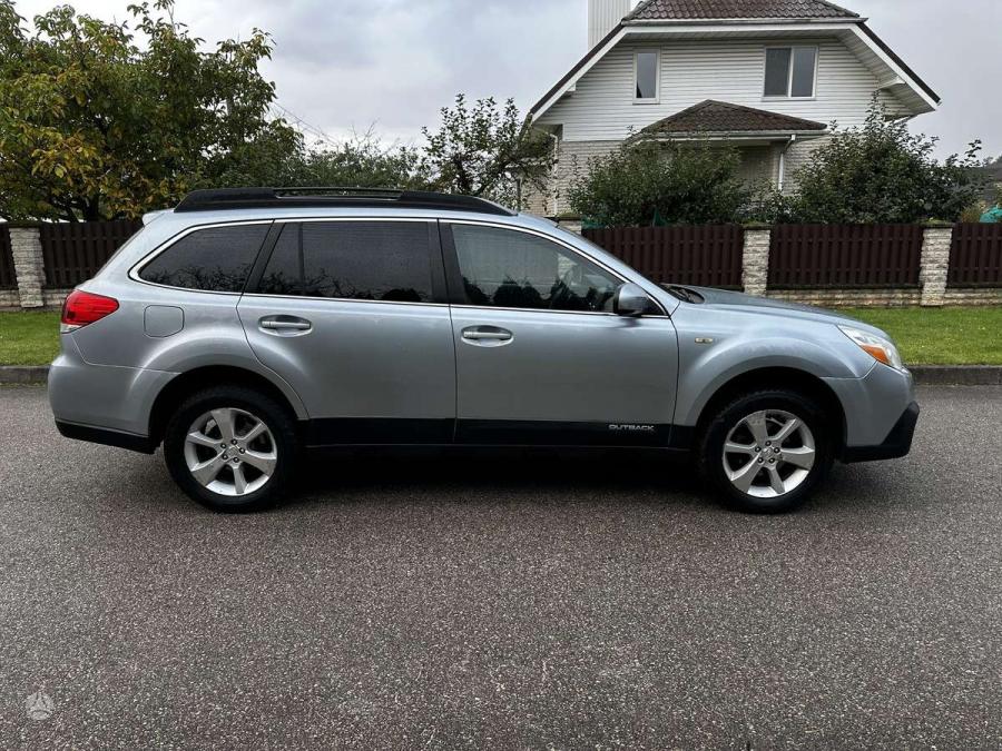 Blue Subaru Outback 2013 in Vilnius, with an engine capacity of 2.50 L and mileage of 180 thousand km for 6000 €, photo 5 on AUTOMOTO.COM.LV