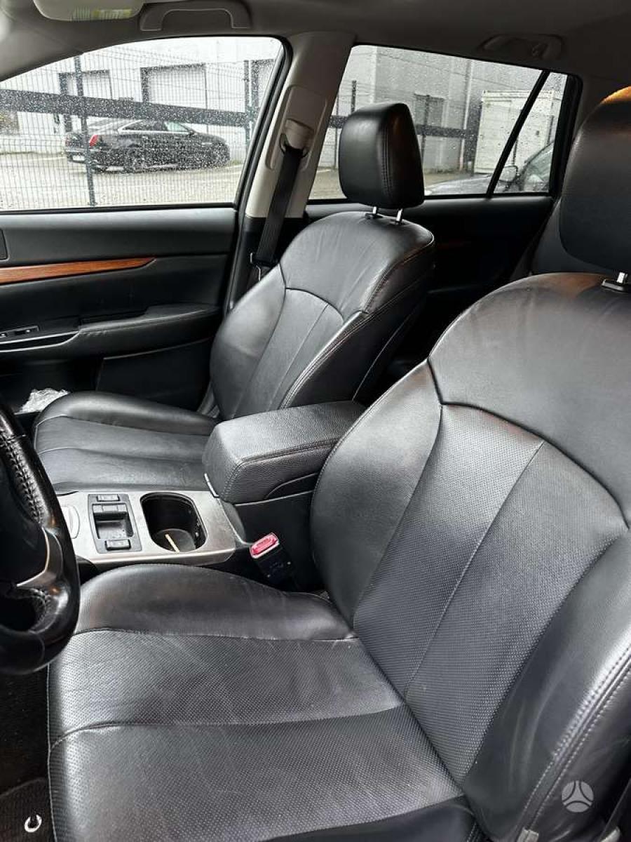 Blue Subaru Outback 2013 in Vilnius, with an engine capacity of 2.50 L and mileage of 180 thousand km for 6000 €, photo 11 on AUTOMOTO.COM.LV
