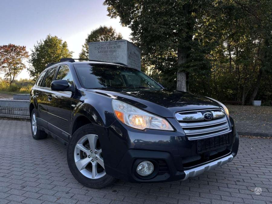 Blue Subaru Outback 2013 in Taurage, with an engine capacity of 2.50 L and mileage of 240 thousand km for 6250 €, photo 1 on AUTOMOTO.COM.LV