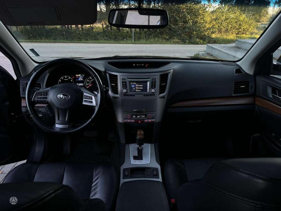 Blue Subaru Outback 2013 in Taurage, with an engine capacity of 2.50 L and mileage of 240 thousand km for 6250 €, photo 13 on AUTOMOTO.COM.LV