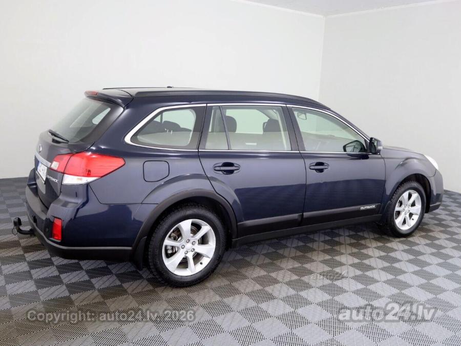 Zils Subaru Outback 2014 Tallina, ar dzinēja tilpumu 2.50 L un nobraukumu 298 tūkst. km par 3999 €, foto 3 vietnē AUTOMOTO.COM.LV