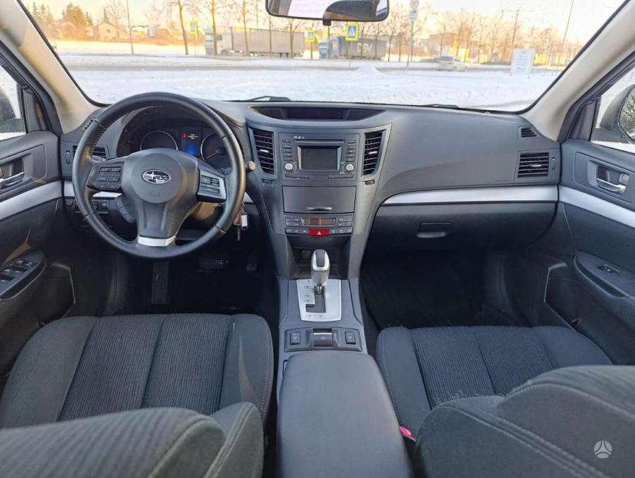 Zils Subaru Outback 2014 Šauļi, ar dzinēja tilpumu 2.50 L un nobraukumu 266 tūkst. km par 6600 €, foto 10 vietnē AUTOMOTO.COM.LV