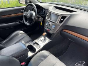 Zils Subaru Outback 2014 Klaipėda, ar dzinēja tilpumu 3.63 L un nobraukumu 170 tūkst. km par 7500 €, foto 7 vietnē AUTOMOTO.COM.LV