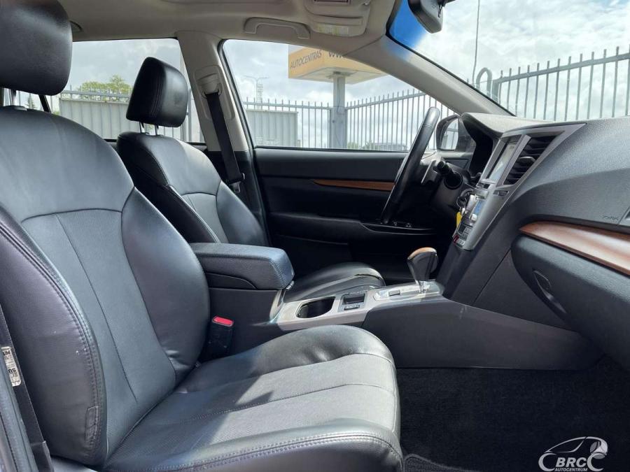 Zils Subaru Outback 2014 Klaipėda, ar dzinēja tilpumu 3.63 L un nobraukumu 170 tūkst. km par 7500 €, foto 8 vietnē AUTOMOTO.COM.LV