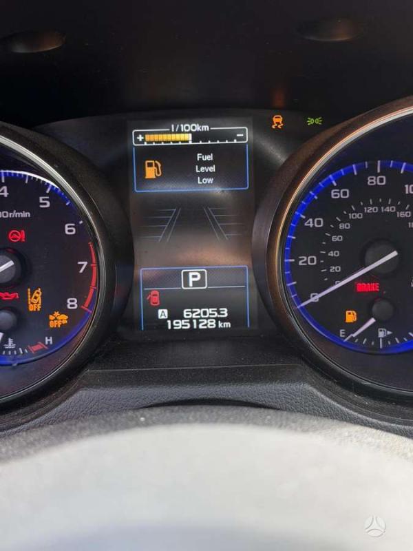 Blue Subaru Outback 2015 in Vilnius, with an engine capacity of 3.63 L and mileage of 195 thousand km for 7222 €, photo 9 on AUTOMOTO.COM.LV