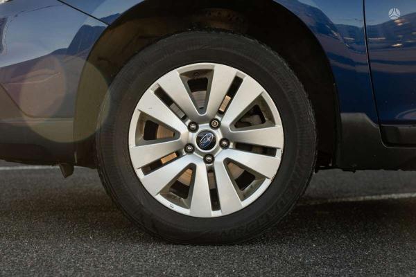 Blue Subaru Outback 2016 in Vilnius, with an engine capacity of 2.50 L and mileage of 198 thousand km for 11500 €, photo 11 on AUTOMOTO.COM.LV