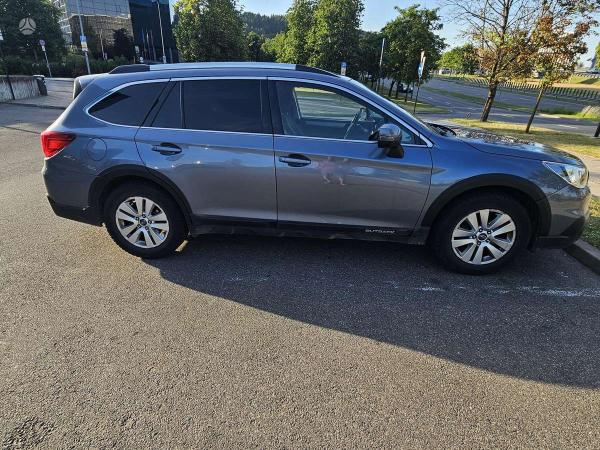 Blue Subaru Outback 2017 in Vilnius, with an engine capacity of 0.00 L and mileage of 193 thousand km for 13000 €, photo 2 on AUTOMOTO.COM.LV