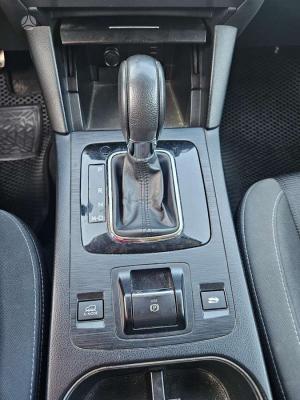 Blue Subaru Outback 2017 in Vilnius, with an engine capacity of 0.00 L and mileage of 193 thousand km for 13000 €, photo 8 on AUTOMOTO.COM.LV