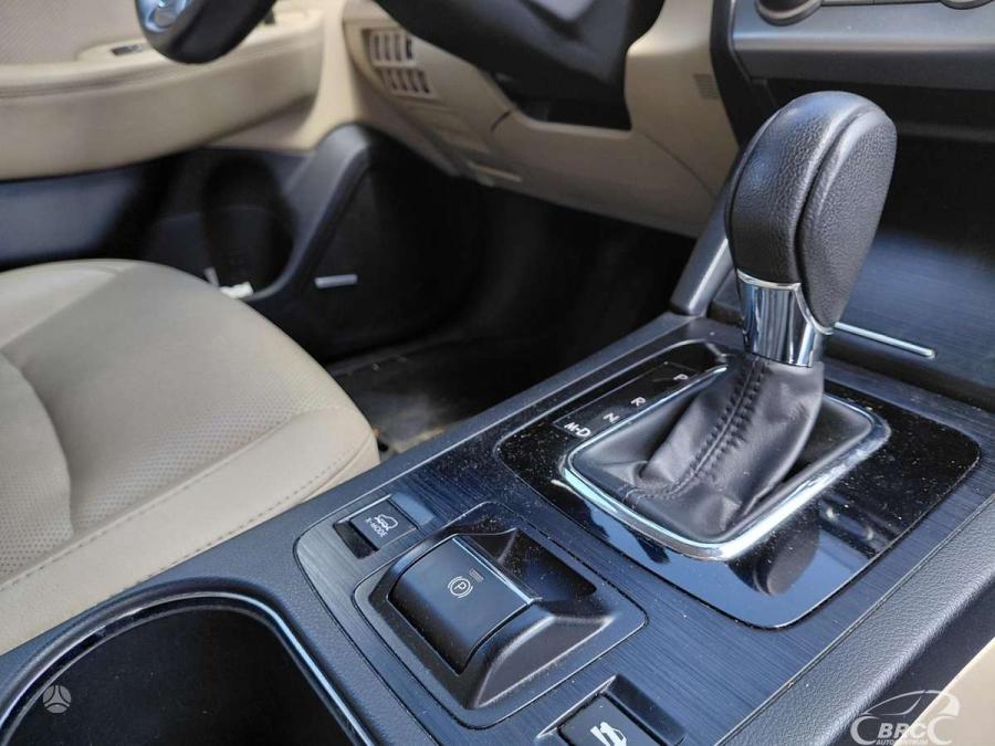 Blue Subaru Outback 2017 in Vilnius, with an engine capacity of 2.50 L and mileage of 149 thousand km for 14900 €, photo 29 on AUTOMOTO.COM.LV