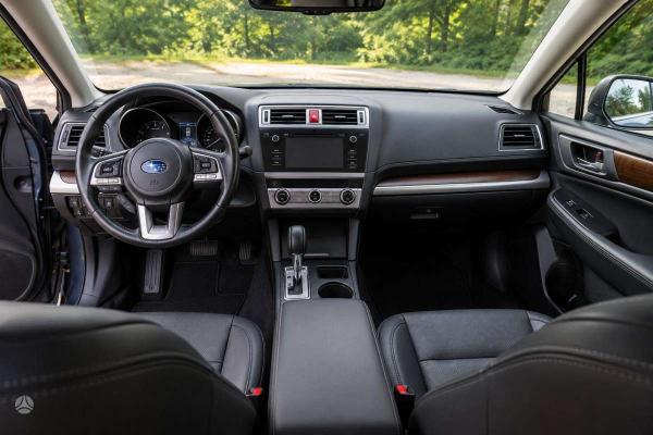 Blue Subaru Outback 2017 in Vilnius, with an engine capacity of 3.63 L and mileage of 135 thousand km for 13900 €, photo 7 on AUTOMOTO.COM.LV