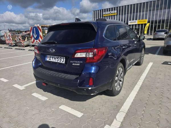 Subaru Outback 2017 in Vilnius on AUTOMOTO.COM.LV Blue Subaru Outback 2017 in Vilnius, with an engine capacity of 2.50 L and mileage of 204 thousand km for 15000 €, photo 6 on AUTOMOTO.COM.LV